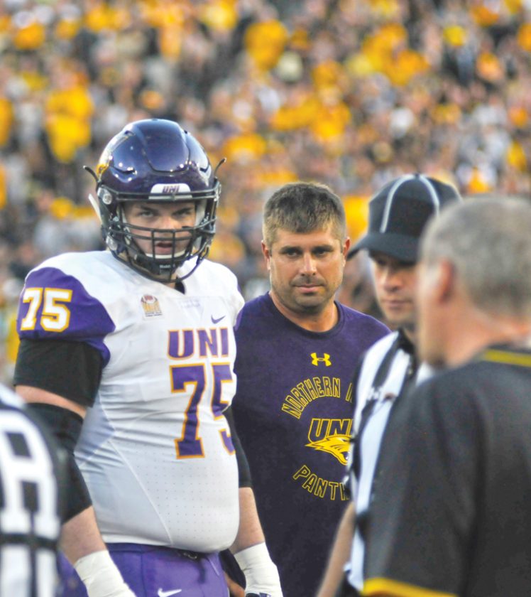 Twait recovering from injuries | News, Sports, Jobs - Messenger News